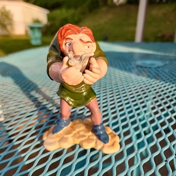 Disney | Accents | Walt Disney Enesco Hunchback Of Notre Dame Figurine ...
